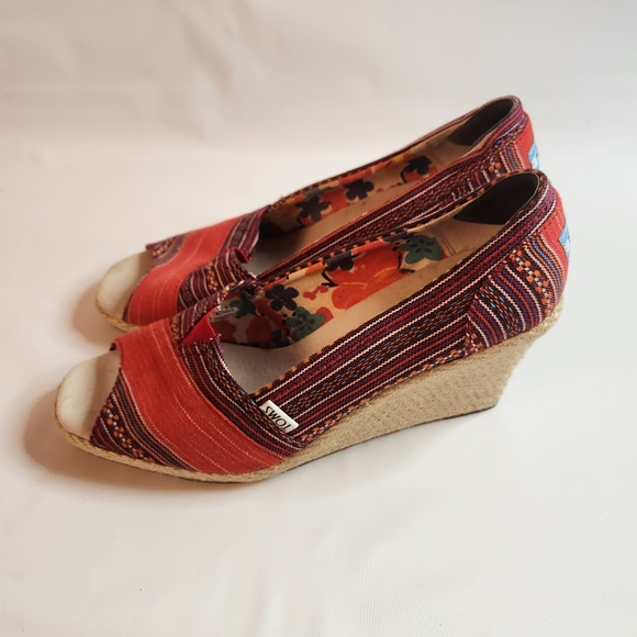 Toms | Shoes | Toms Stella Peep 3 2 Inch Heel Toe Wedge Sandals Striped ...